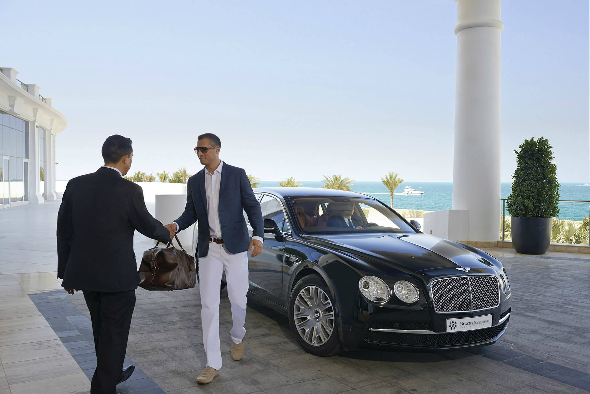 LA Valet Parking - Black Exclusive